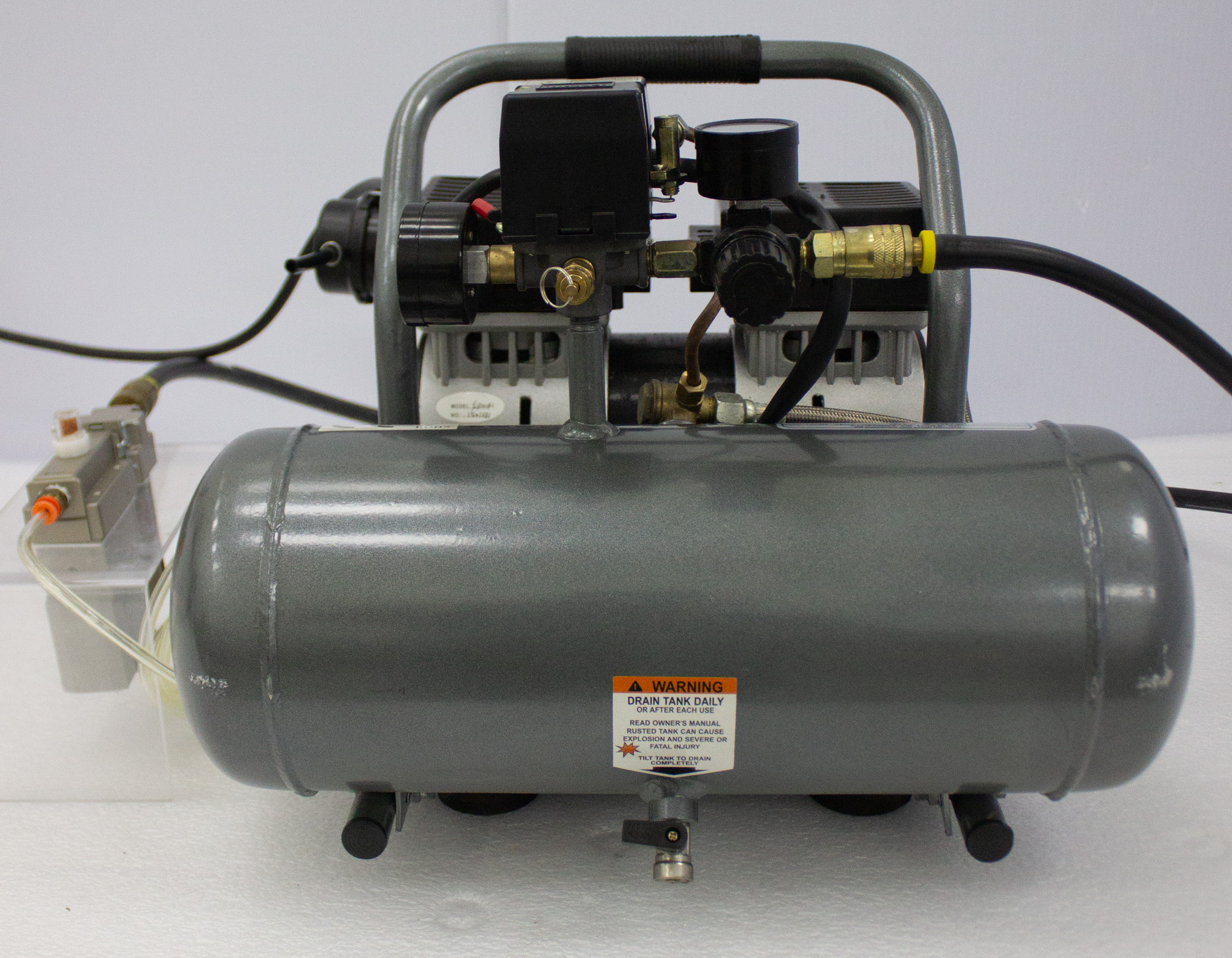 REUZEit - California Air Tools 1610A Facility Air Compressor Quiet ...
